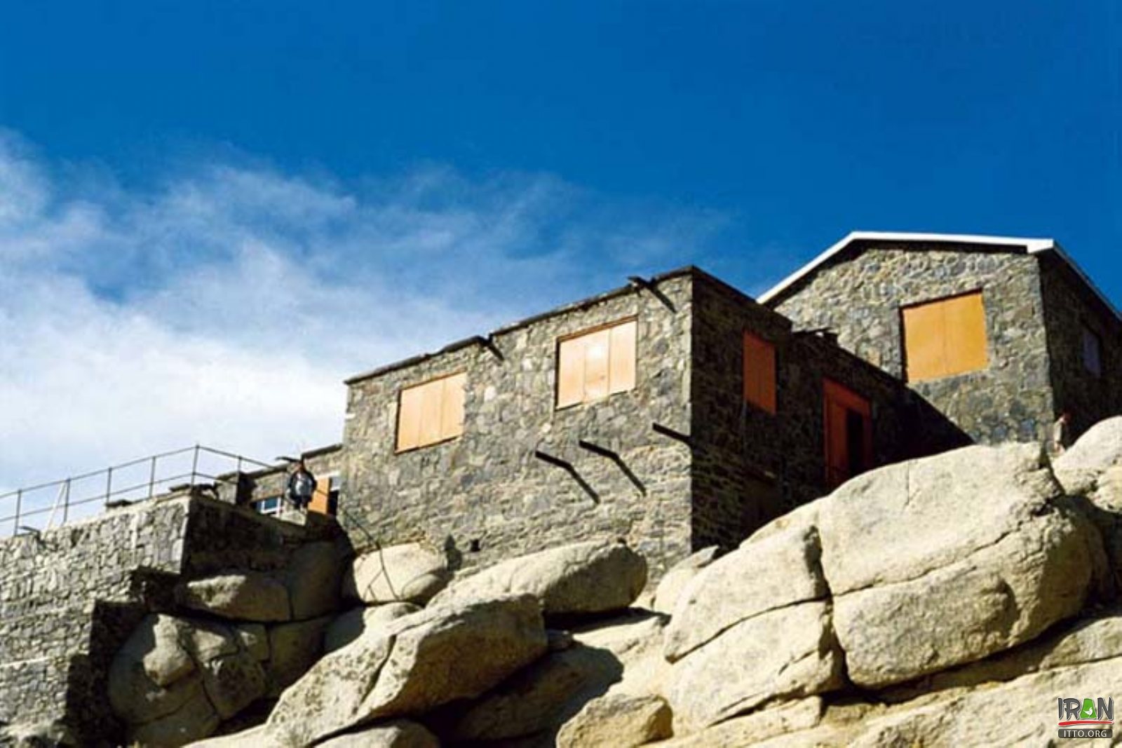 Alvand Ski Slope Photo Gallery - Iran Travel and Tourism