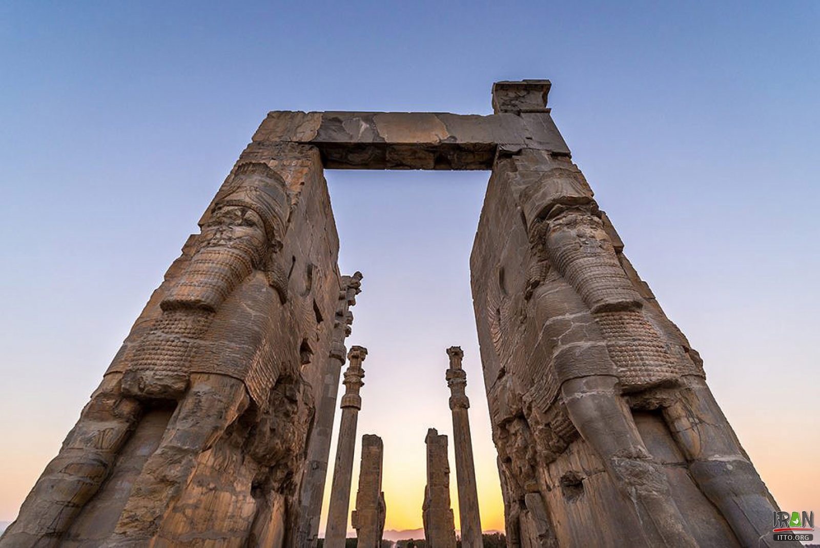 Persepolis Photo Gallery - Iran Travel and Tourism