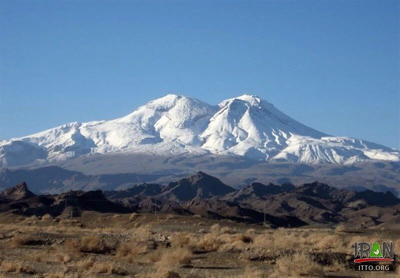 Taftan Summit Photo Gallery - Iran Travel and Tourism
