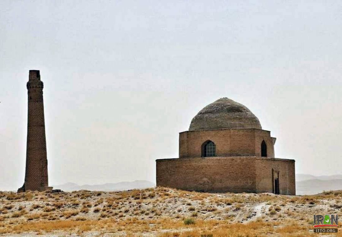 Tomb of Arsalan Jazeb and Ayaz Minaret Photo Gallery - Iran Travel and ...