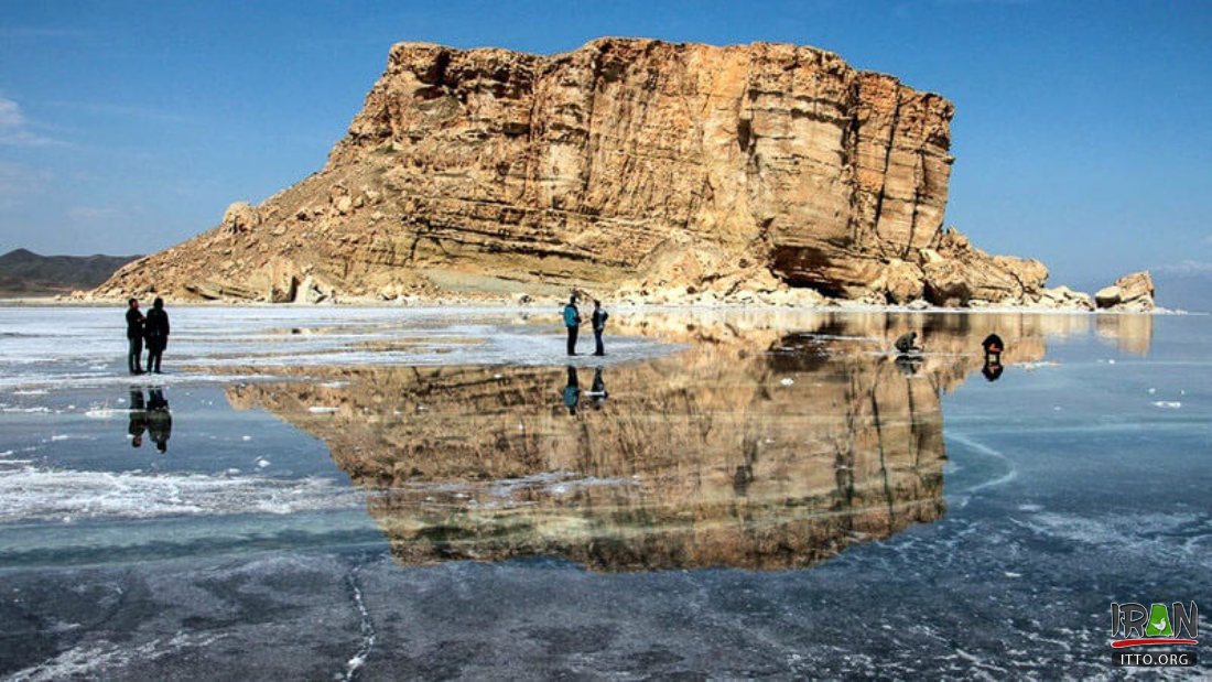 Orumieh Lake Photo Gallery - Iran Travel and Tourism