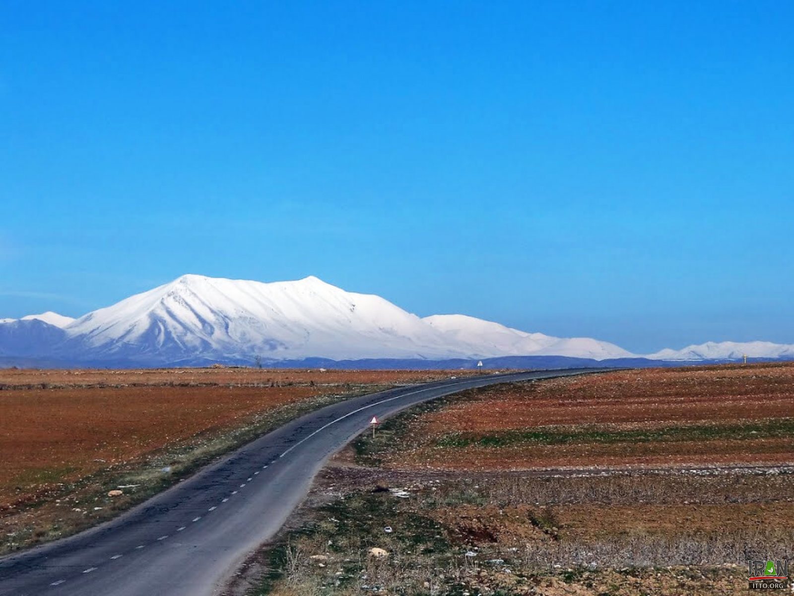 Sahand Mountain Photo Gallery - Iran Travel and Tourism