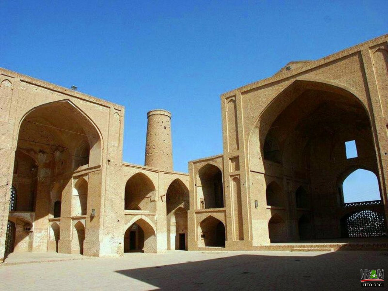 Ardestan Jame Mosque Photo Gallery - Iran Travel and Tourism