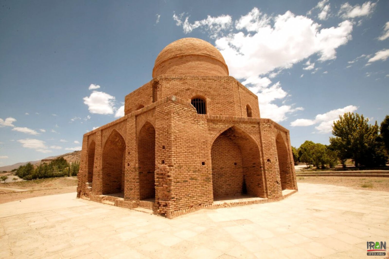 Akhoond Tomb (Dome) Photo Gallery - Iran Travel and Tourism