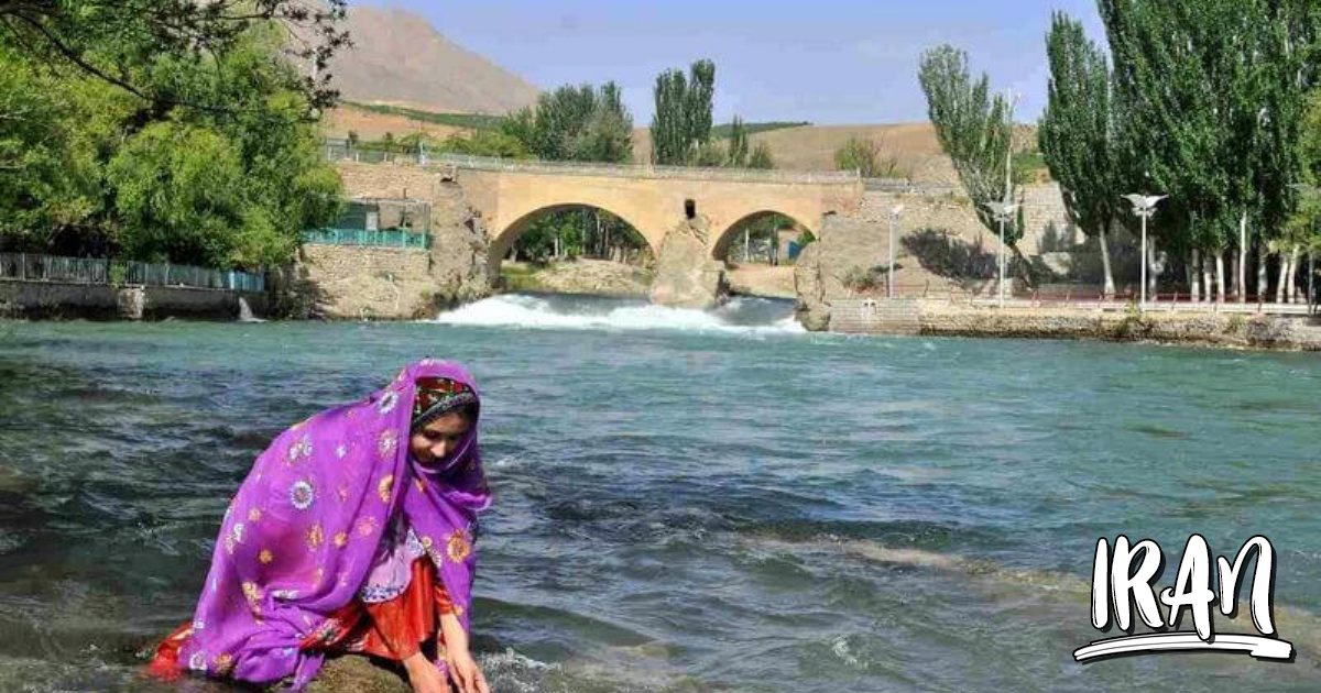 Zayandeh Rood River 2023 | Isfahan, Isfahan | Sights - Iran Travel and ...