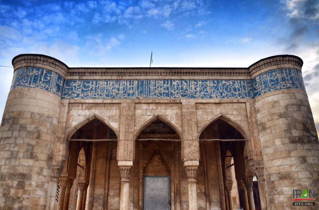 Atiq Jame Mosque Photo Gallery - Iran Travel and Tourism