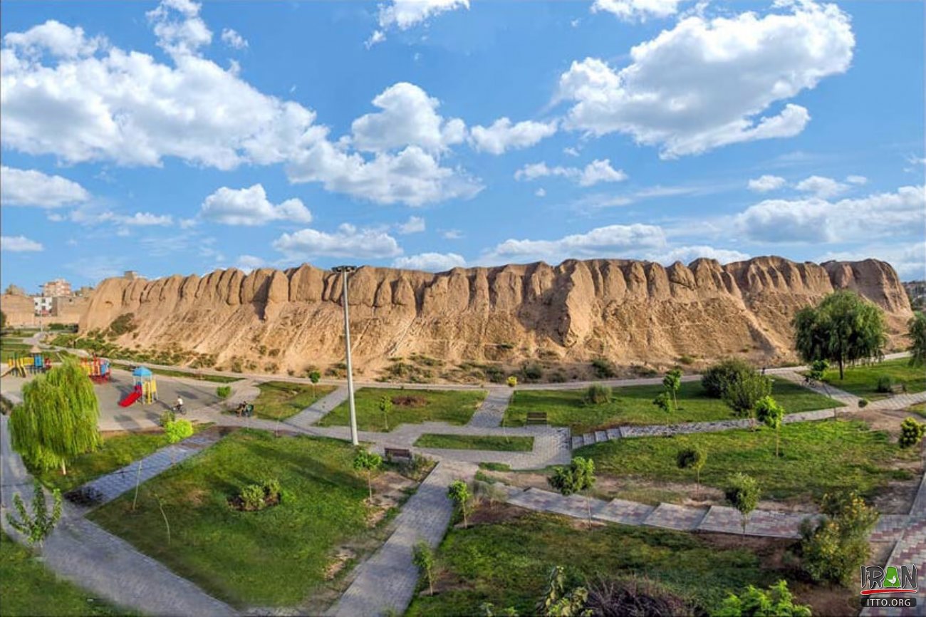 Ancient Ray (Shahr-e-Rey) Photo Gallery - Iran Travel and Tourism