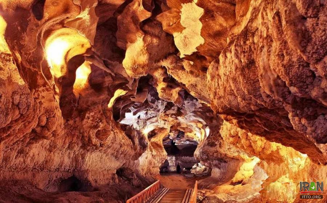 Katlah Khor Cave Photo Gallery - Iran Travel and Tourism