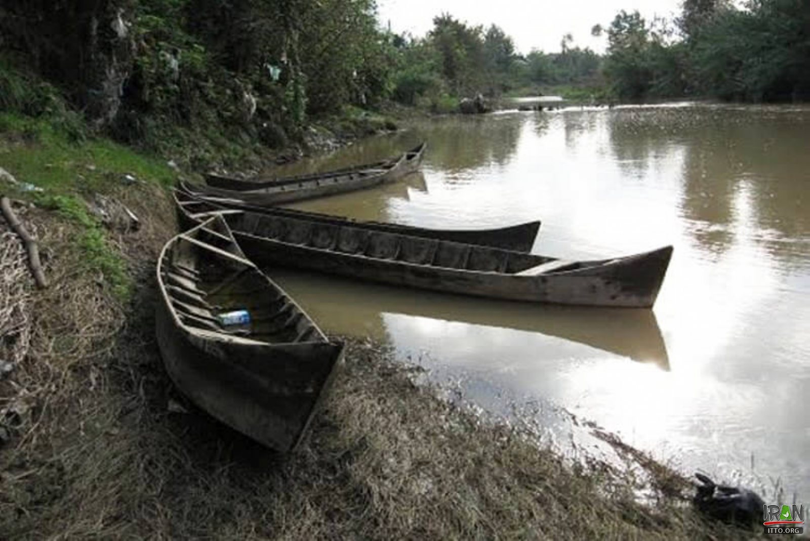 Shalman Rood River Photo Gallery - Iran Travel and Tourism
