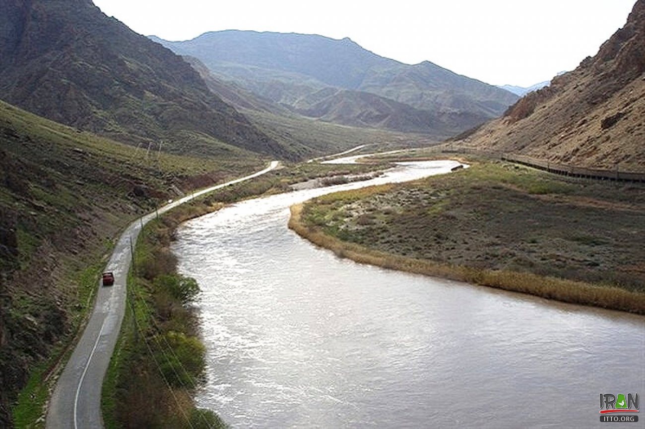 Aras River Photo Gallery - Iran Travel and Tourism