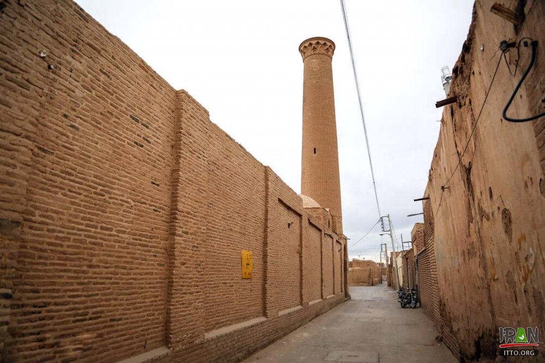 Zavareh Village Photo Gallery - Iran Travel and Tourism