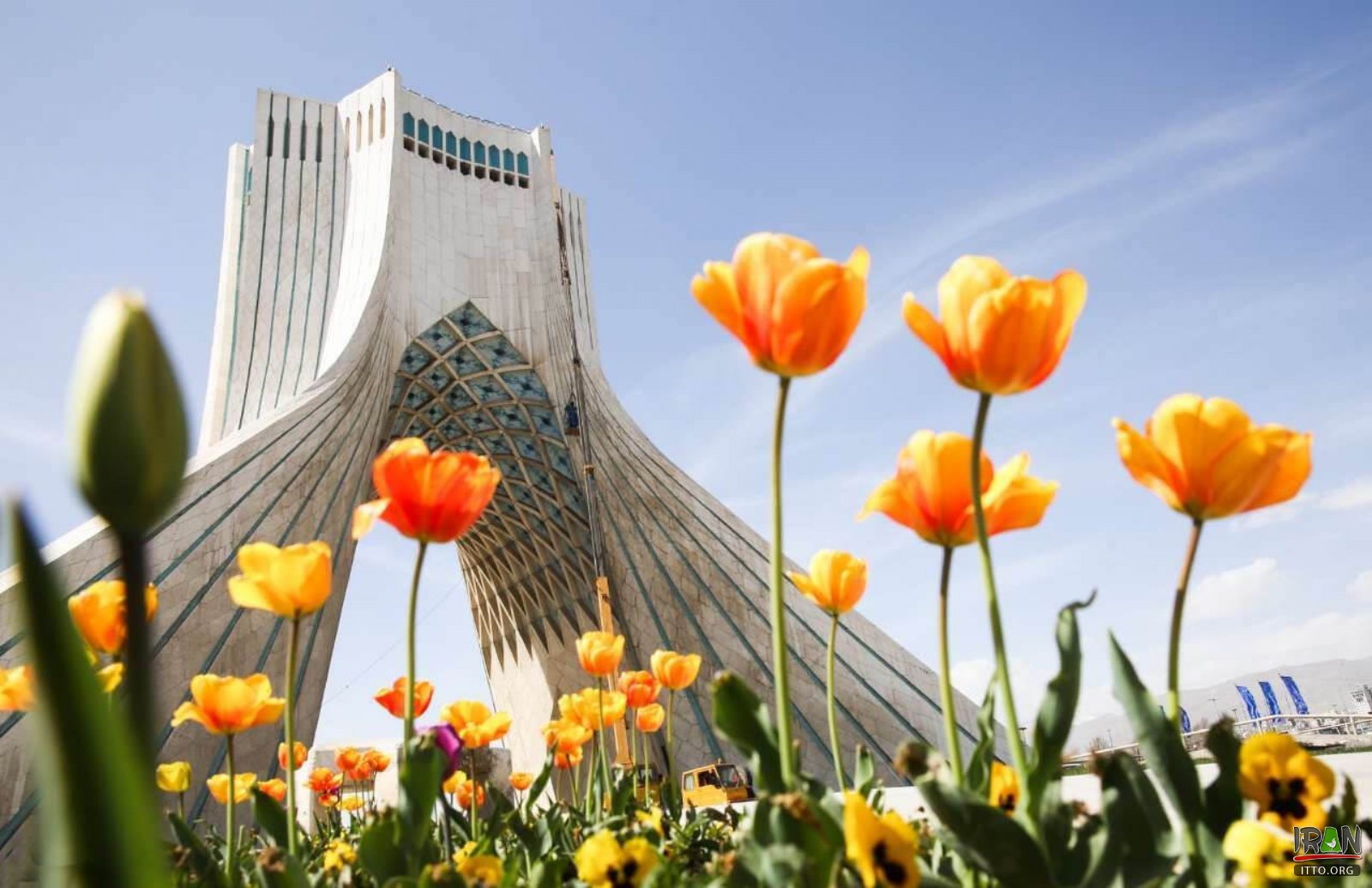 Azadi Square (Azadi Tower) Photo Gallery - Iran Travel and Tourism