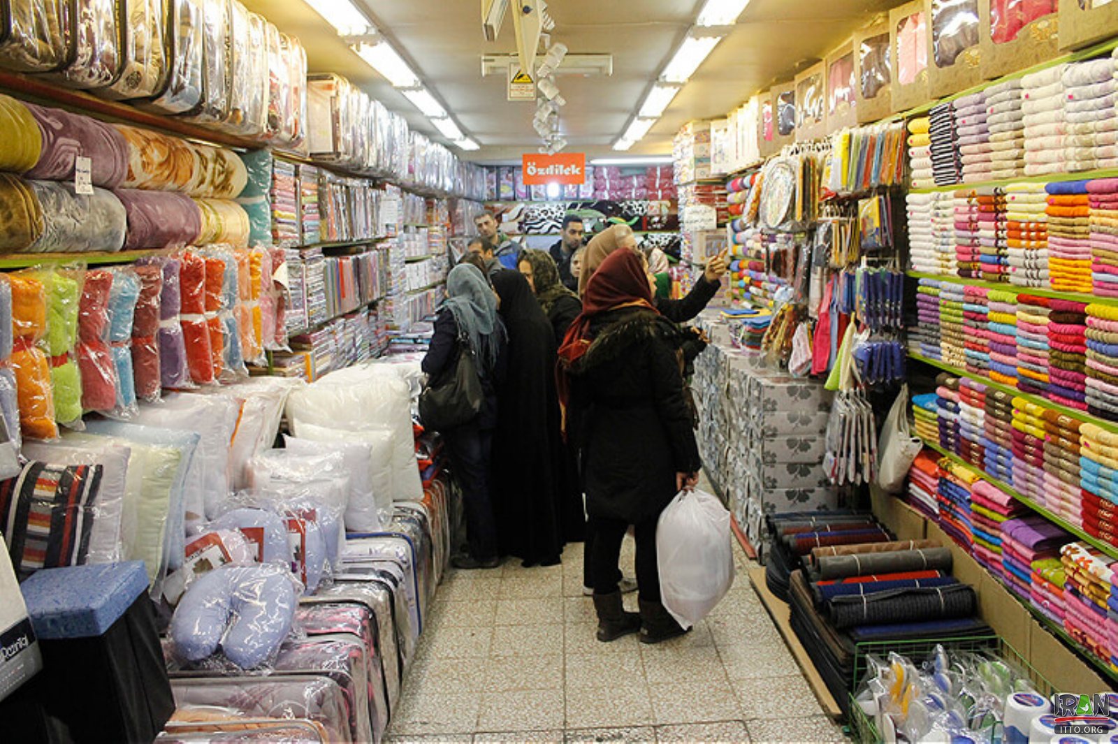 Tajrish Bazaar Photo Gallery - Iran Travel and Tourism