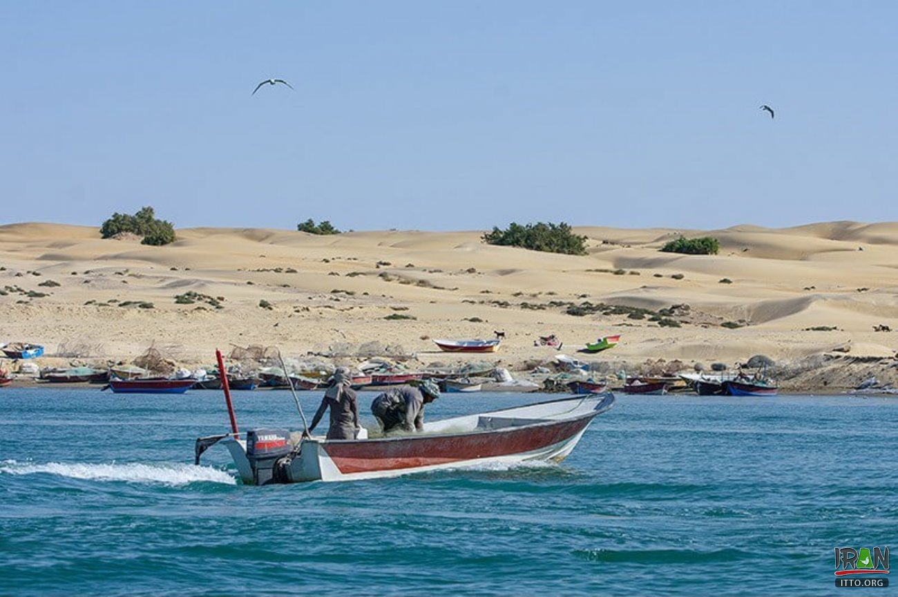 Darak Village (Darak Beach) Photo Gallery - Iran Travel and Tourism