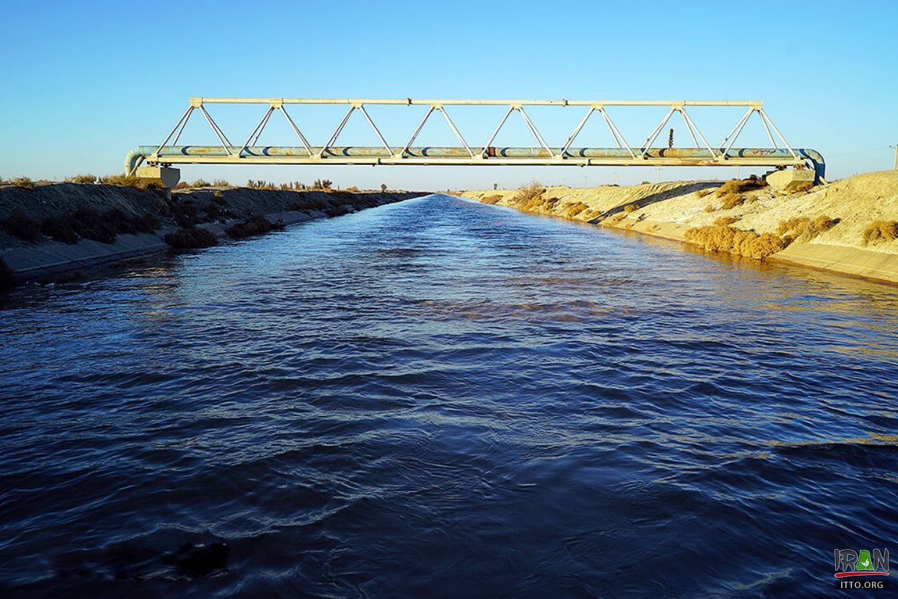 Hirmand River (Helmand) Photo Gallery - Iran Travel and Tourism