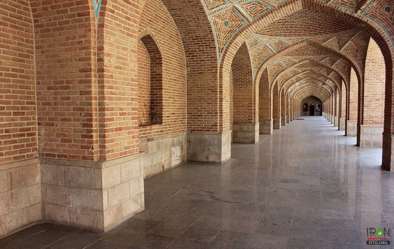 Kabood Mosque Photo Gallery - Iran Travel and Tourism