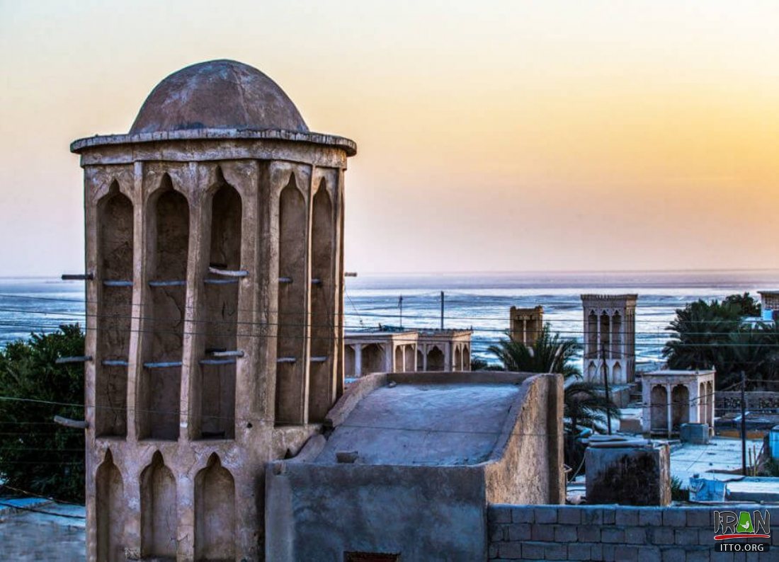 Laft Village Photo Gallery - Iran Travel and Tourism