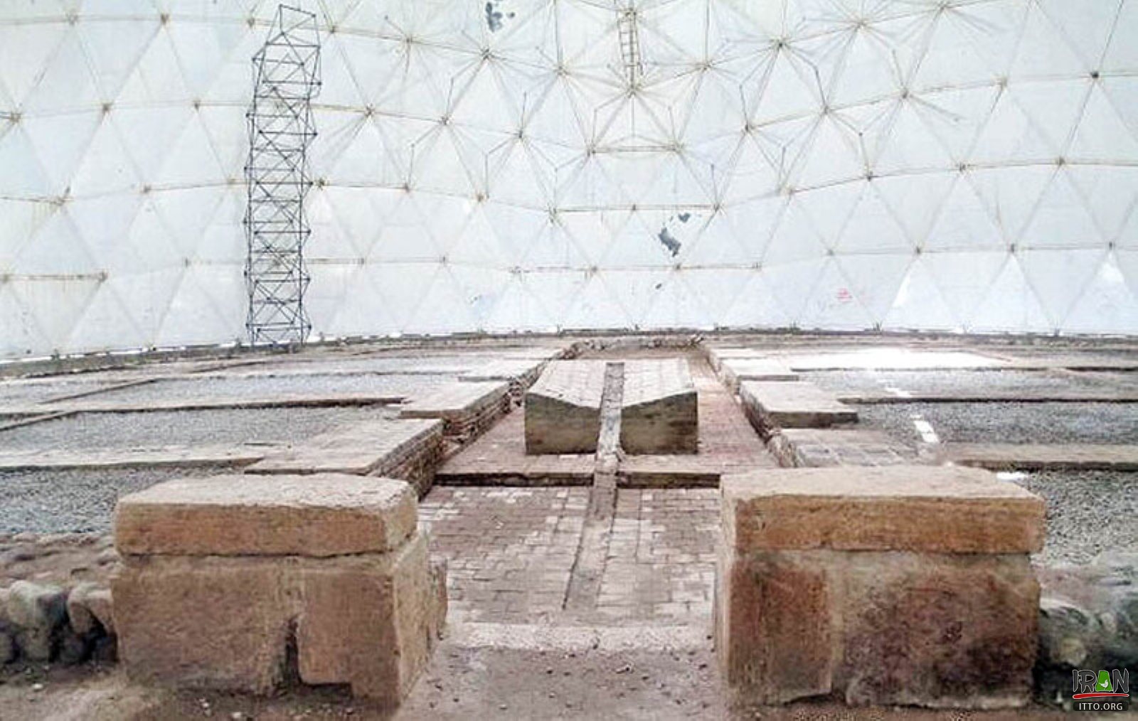 Maragheh Observatory Photo Gallery - Iran Travel and Tourism