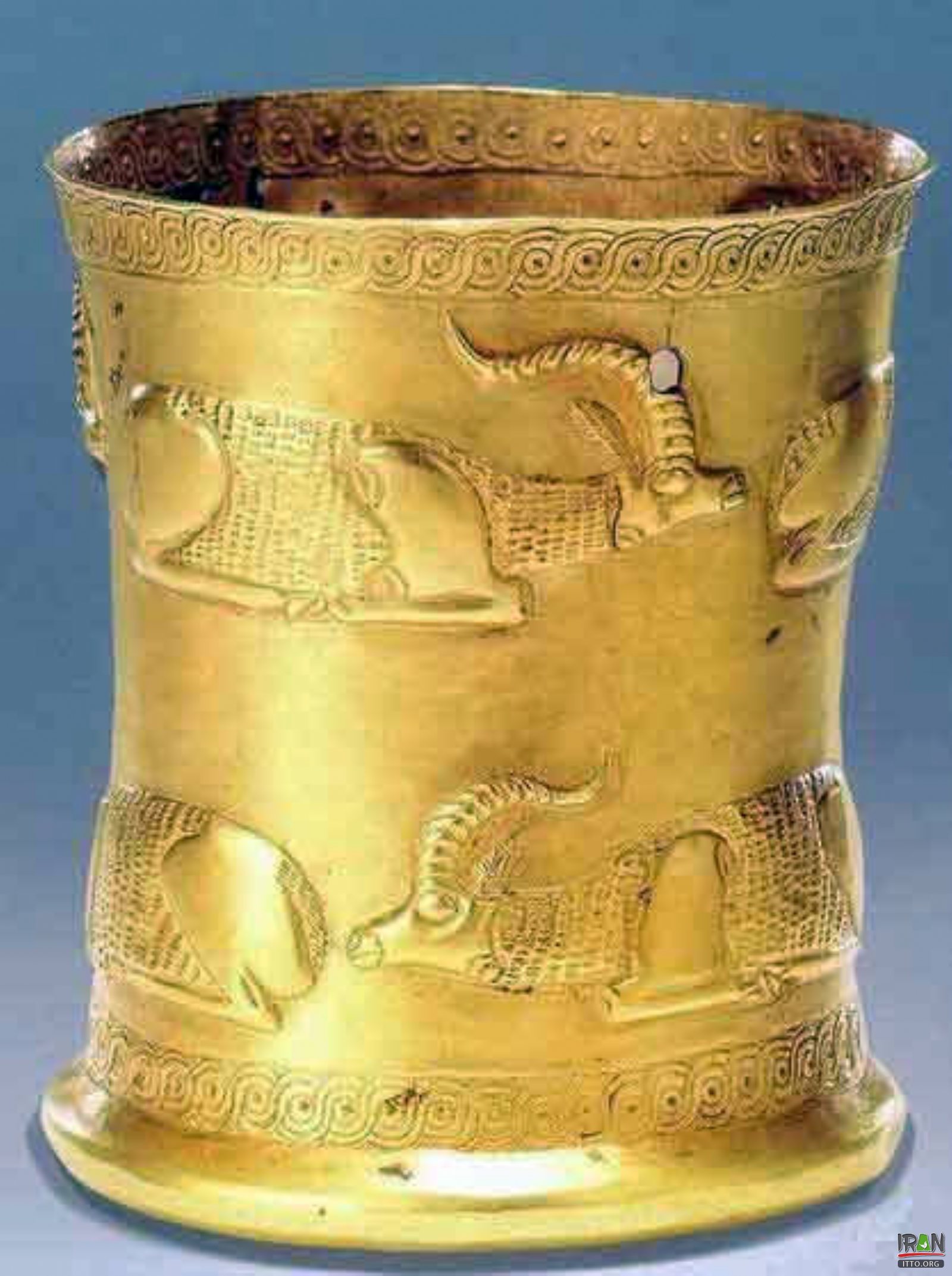 Marlik Hill (Archaeological site) Photo Gallery - Iran Travel and Tourism