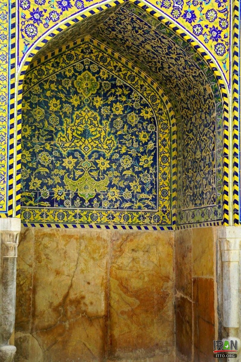 Imam Mosque (Shah Mosque) Photo Gallery - Iran Travel and Tourism