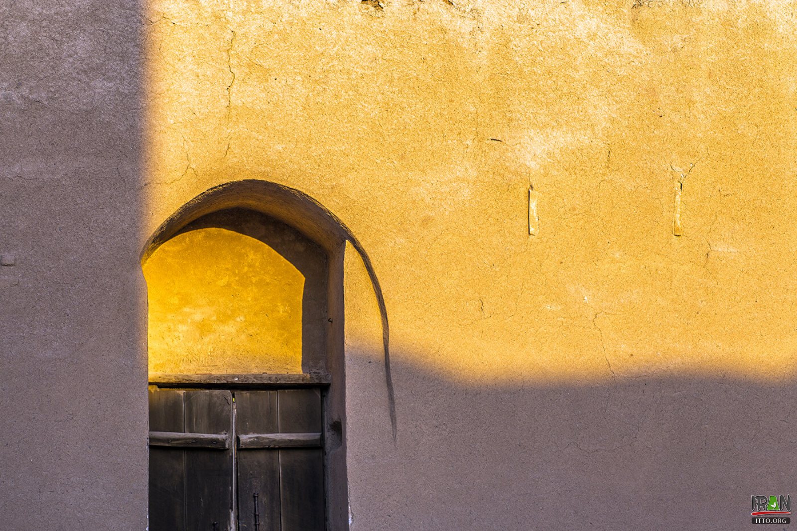 Tarikhaneh Mosque Photo Gallery - Iran Travel and Tourism