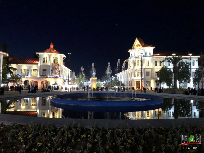 Rasht Municipality Square Photo Gallery - Iran Travel and Tourism