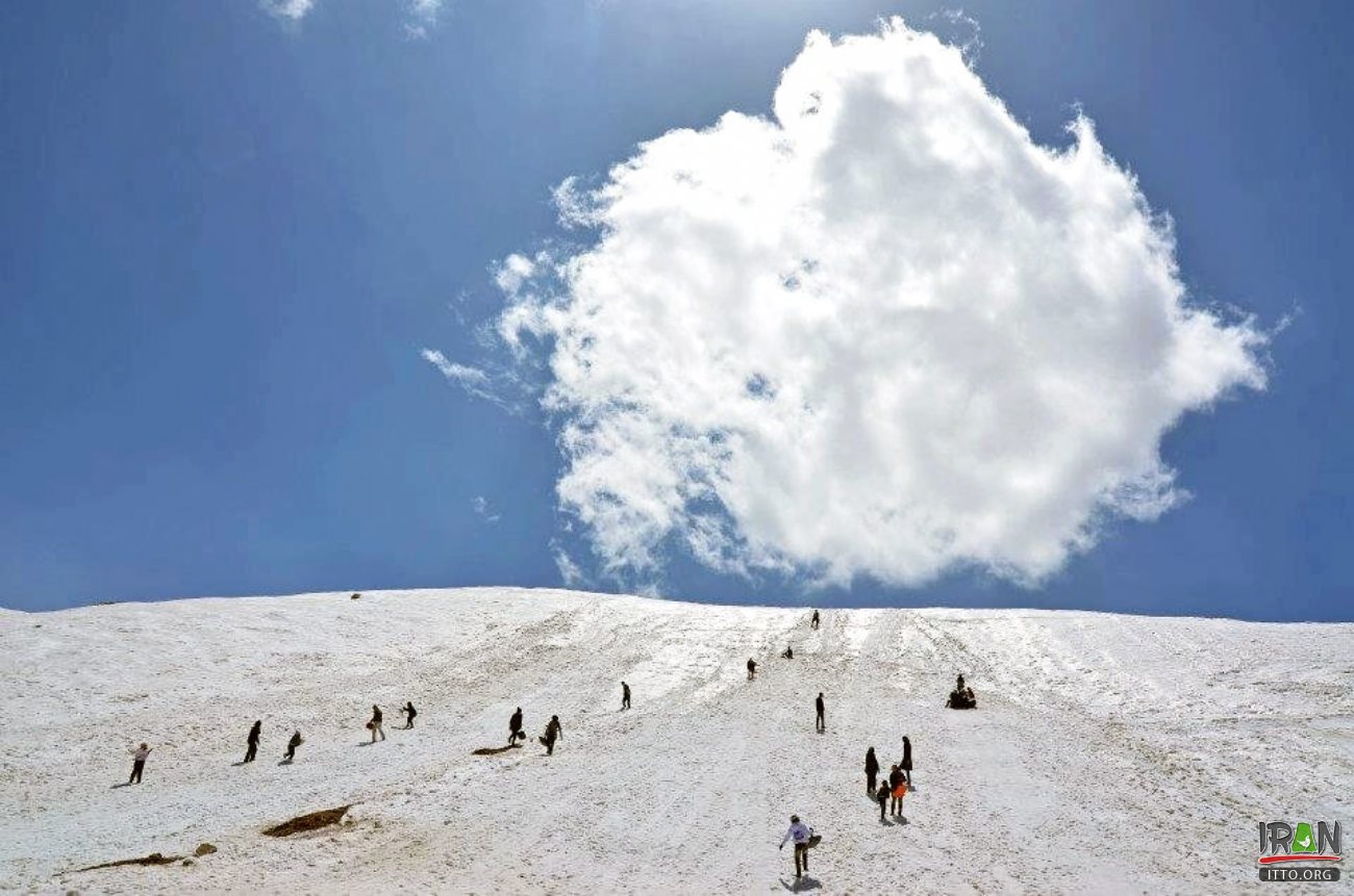 Pooladkaf International ski resort Photo Gallery - Iran Travel and Tourism