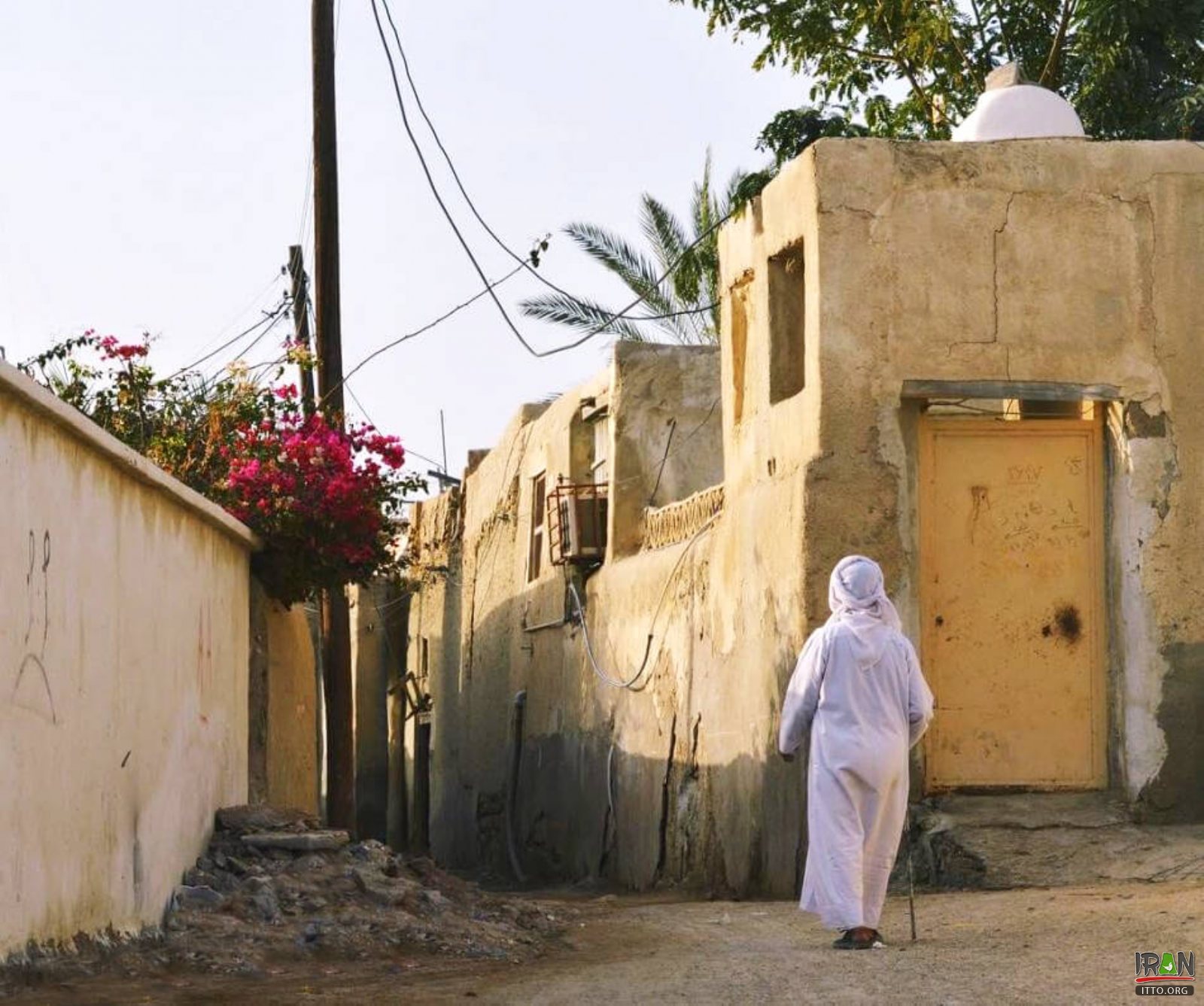 Laft Village Photo Gallery - Iran Travel and Tourism