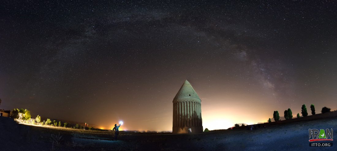 Radkan Tower Chenaran Photo Gallery - Iran Travel and Tourism