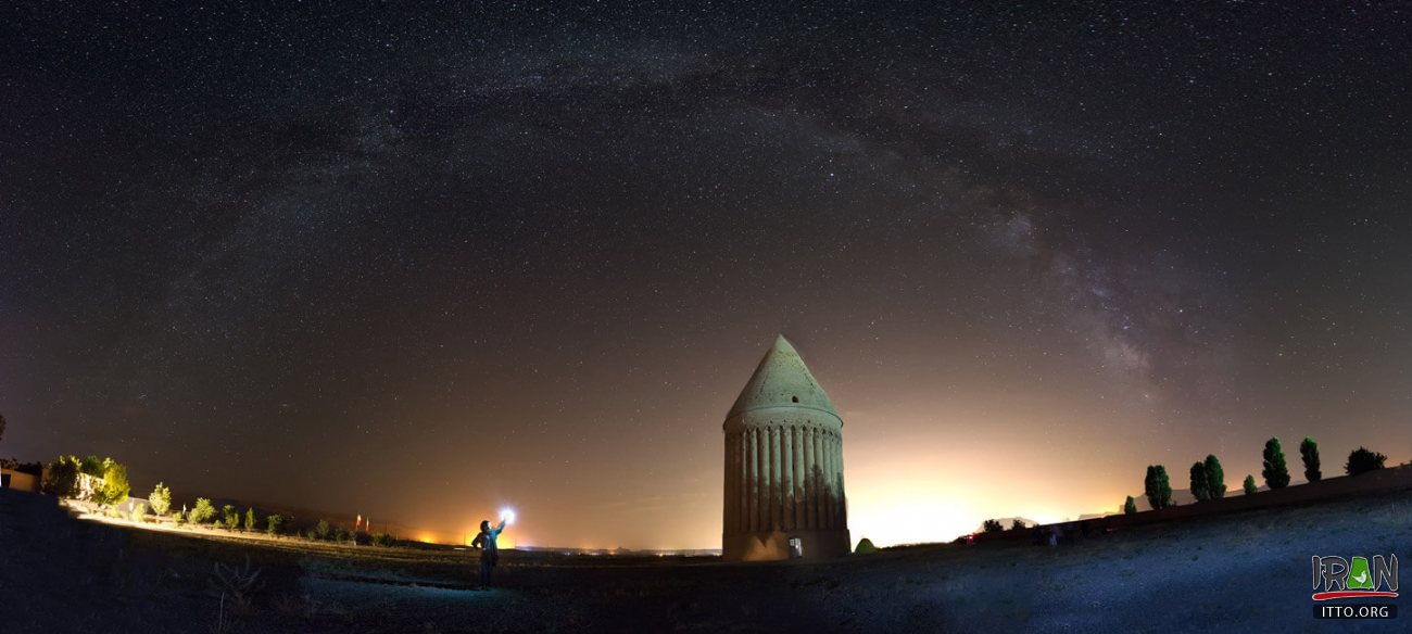 Radkan Tower Chenaran Photo Gallery - Iran Travel and Tourism