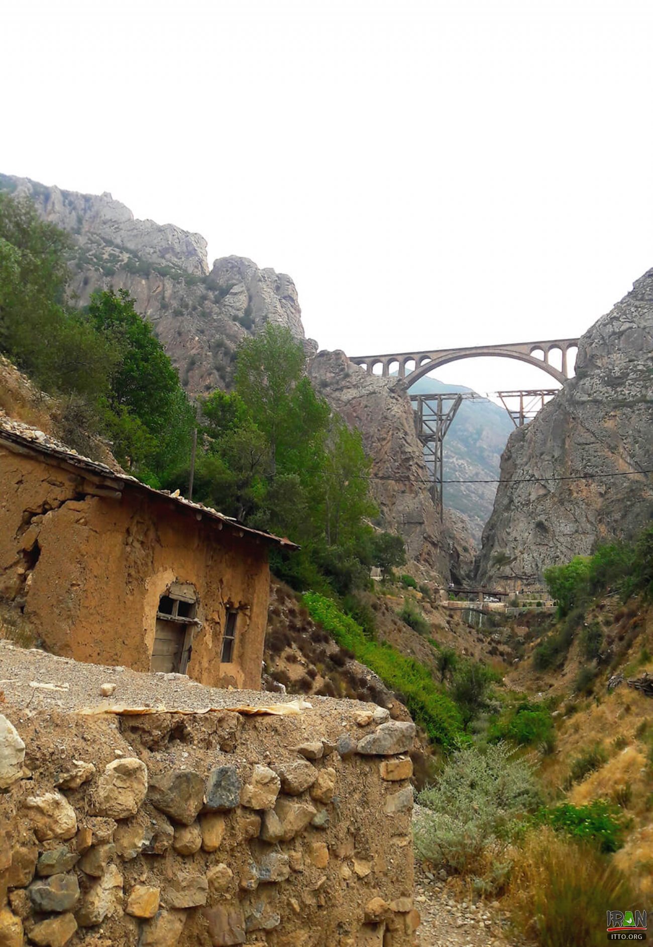 Veresk Bridge Photo Gallery - Iran Travel and Tourism