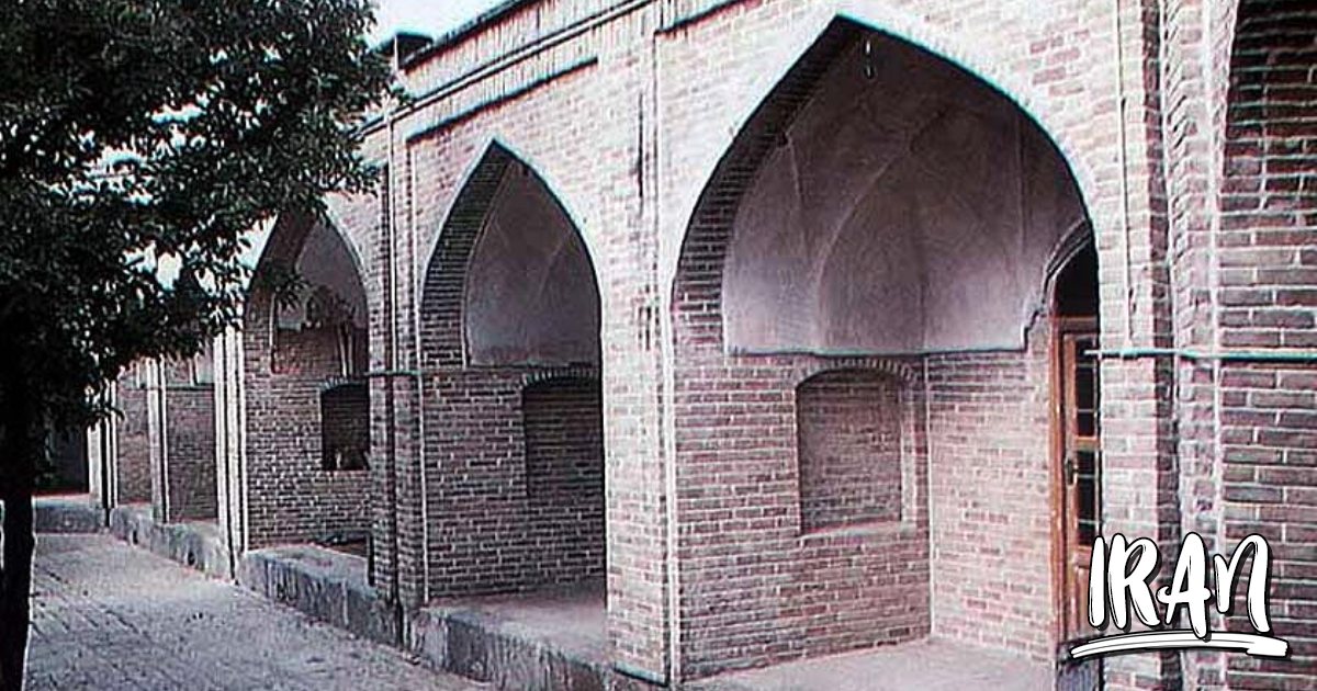 PHOTO: Sheykh Alikhan Zangeneh Mosque - Tuyserkan - Iran Travel and Tourism