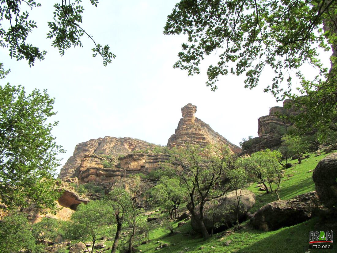 Shirz Canyon (Shirez Valley) Photo Gallery - Iran Travel and Tourism
