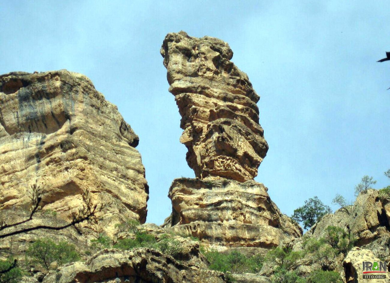 Shirz Canyon (Shirez Valley) Photo Gallery - Iran Travel and Tourism