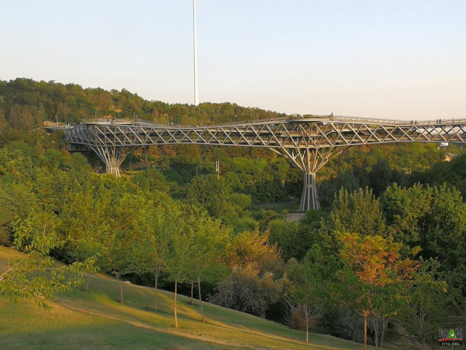 Tabiat Bridge Photo Gallery - Iran Travel and Tourism