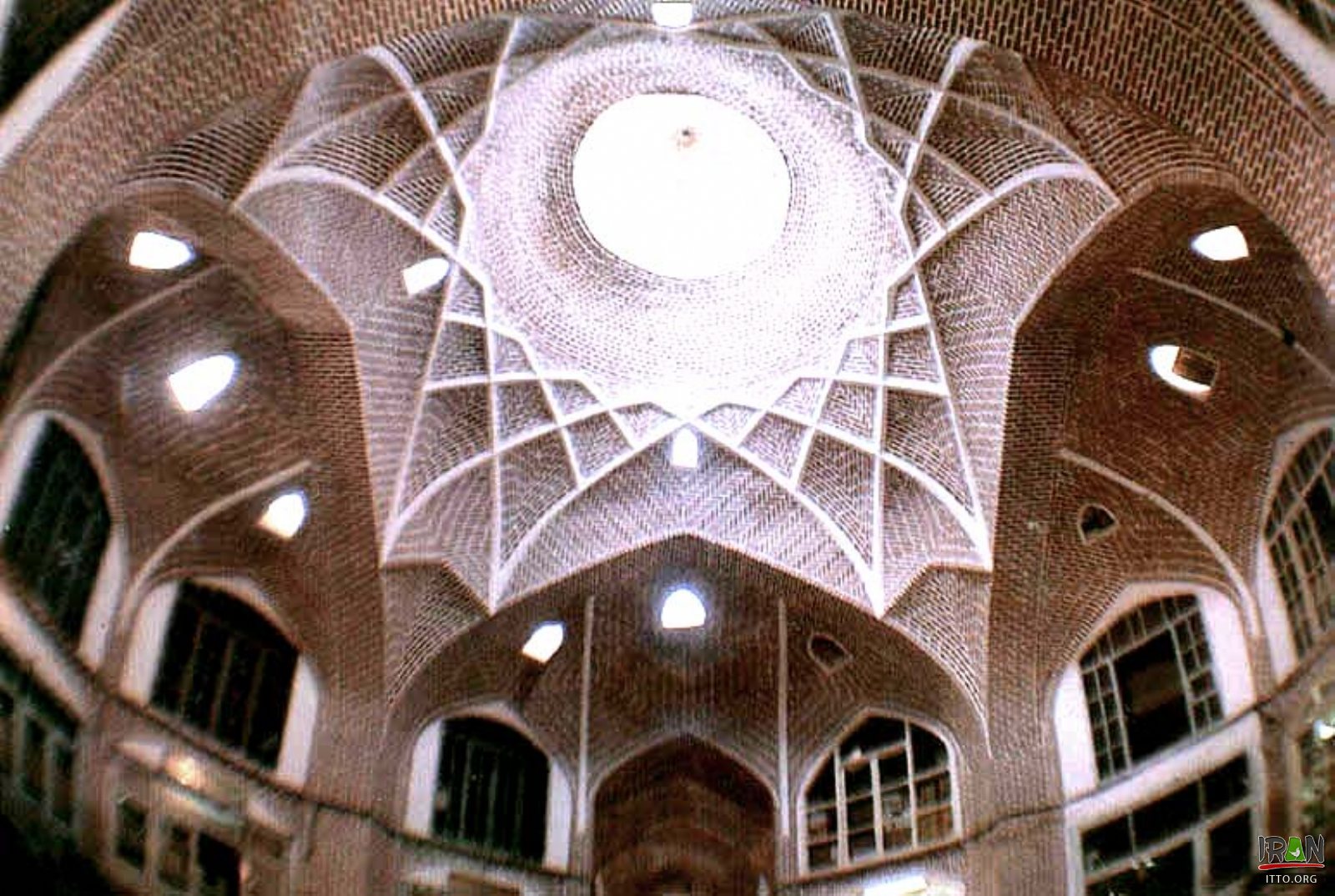Tabriz Grand Bazaar Photo Gallery - Iran Travel and Tourism