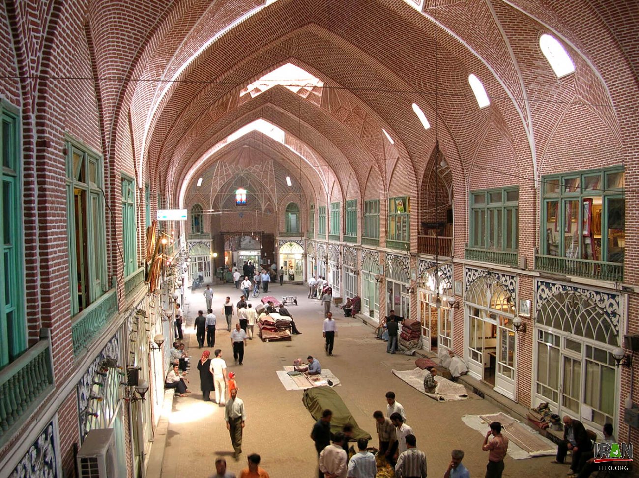 Tabriz Grand Bazaar Photo Gallery - Iran Travel and Tourism