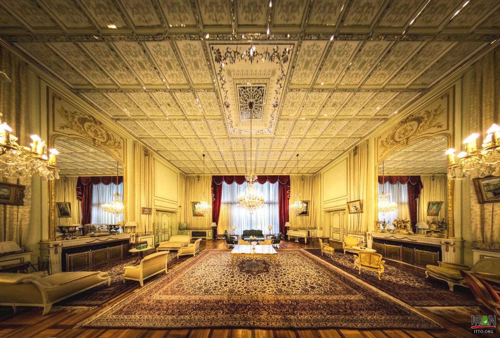 Niavaran Palace Complex Photo Gallery - Iran Travel and Tourism