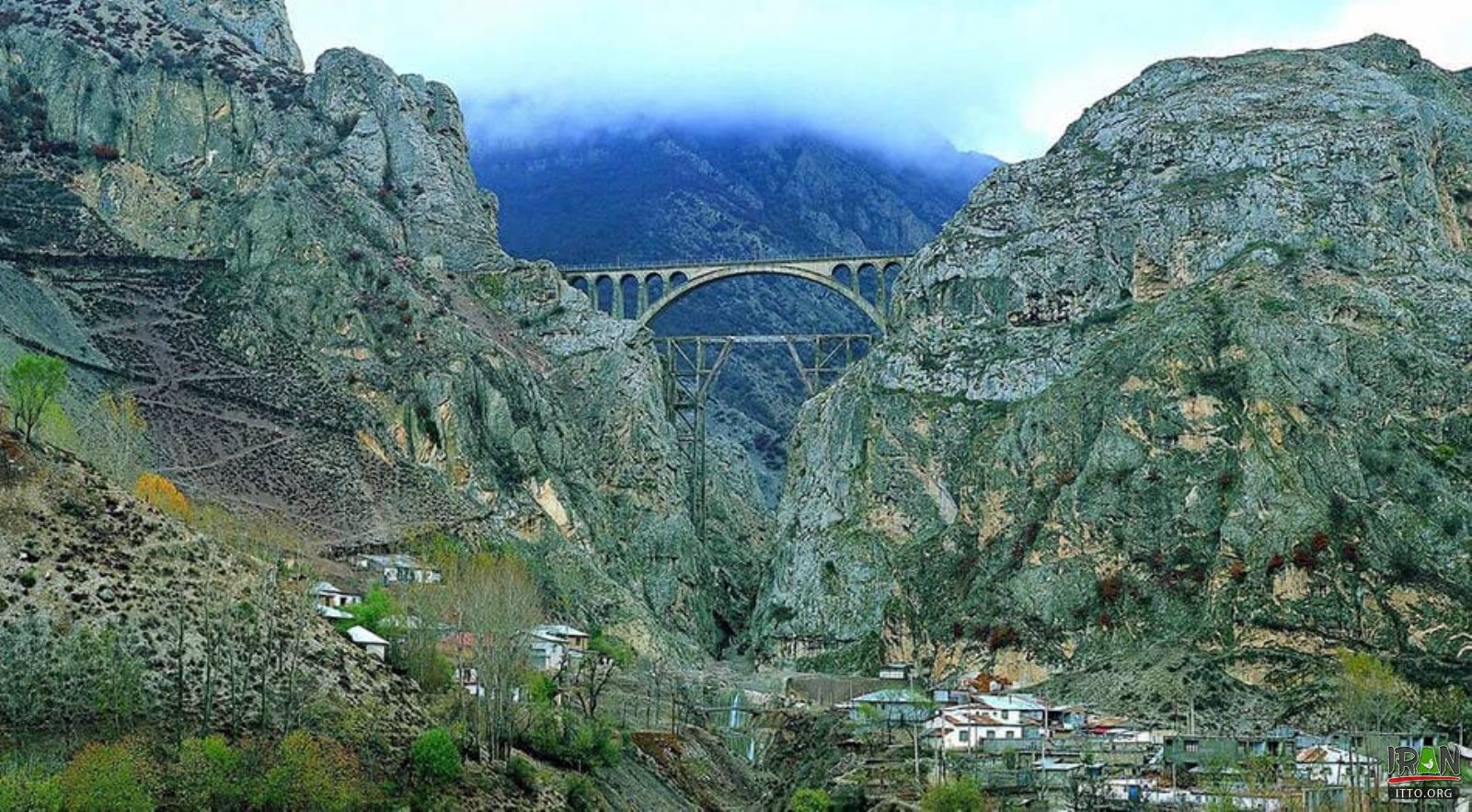 Veresk Bridge Photo Gallery - Iran Travel and Tourism