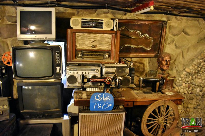 Vaziri Caved Museum Photo Gallery - Iran Travel and Tourism