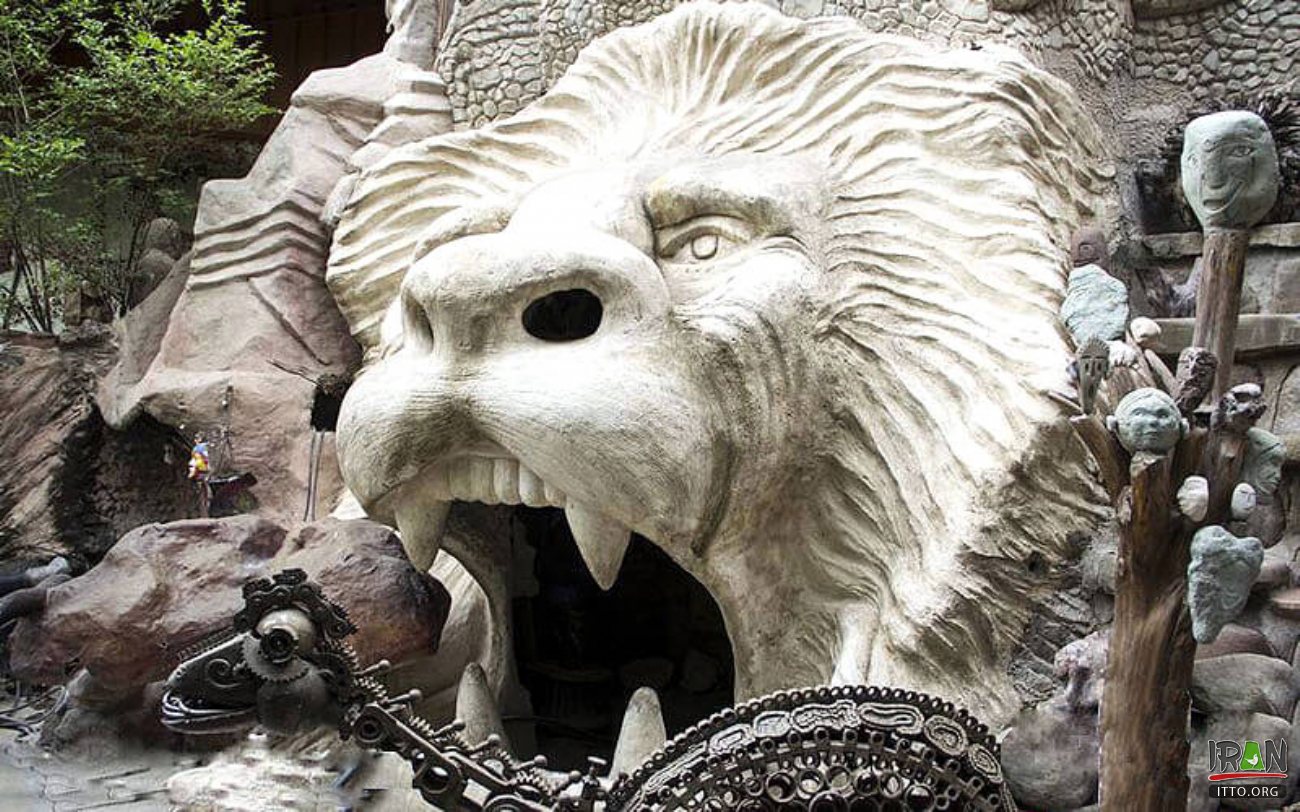 Vaziri Caved Museum Photo Gallery - Iran Travel and Tourism