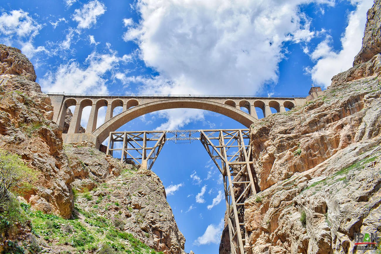 Veresk Bridge Photo Gallery - Iran Travel and Tourism