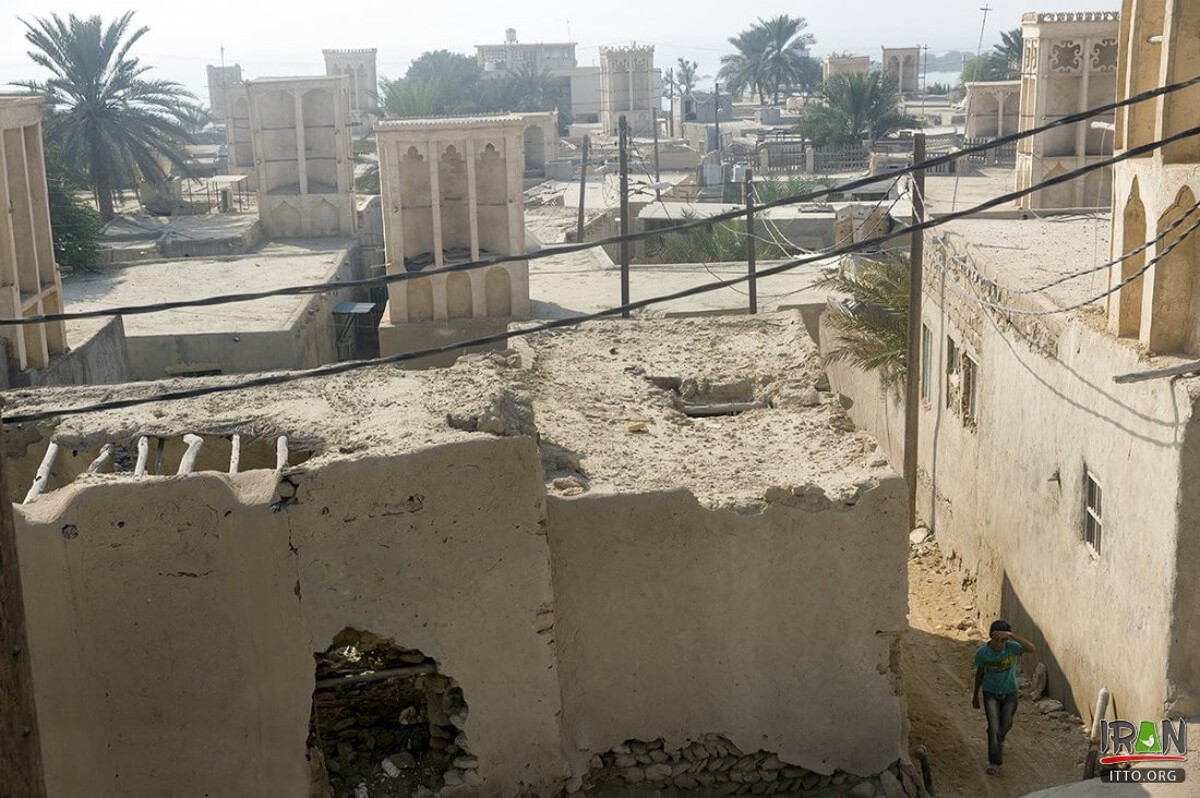 Laft Village Photo Gallery - Iran Travel and Tourism