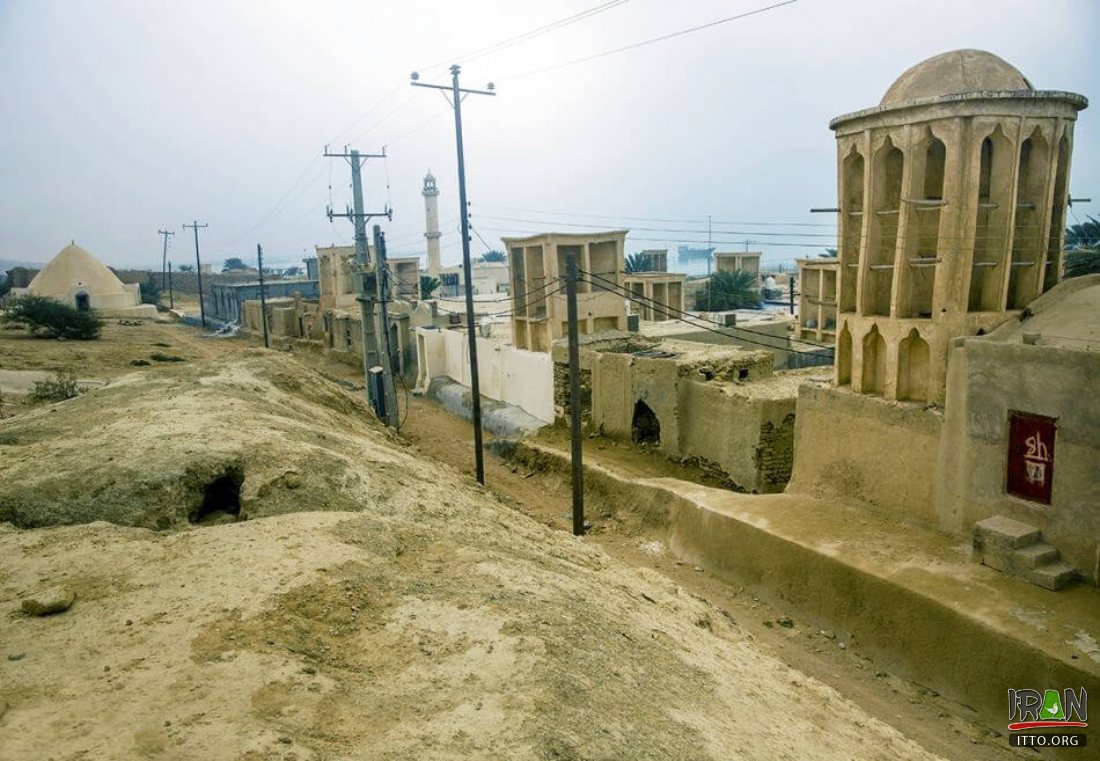 Laft Village Photo Gallery - Iran Travel and Tourism