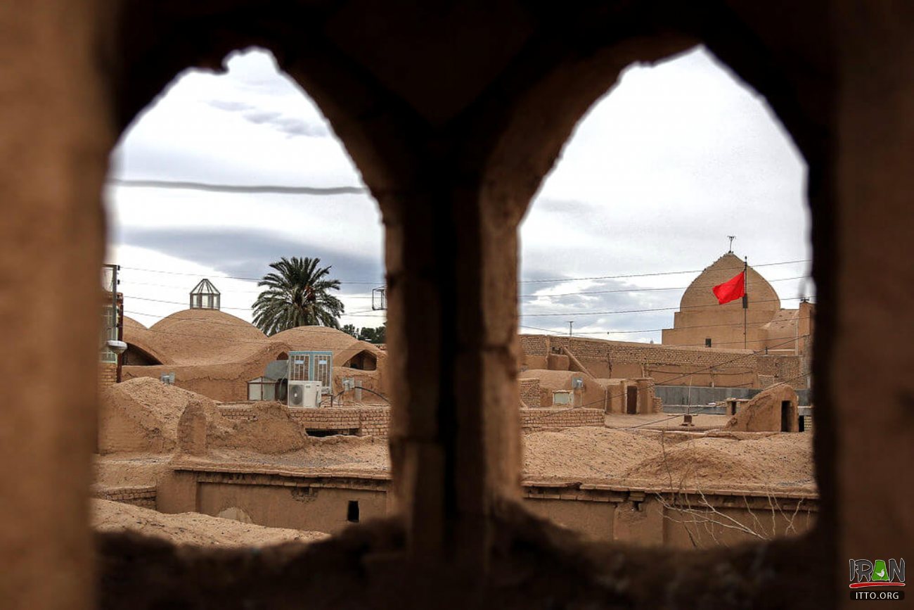 Zavareh Village Photo Gallery - Iran Travel and Tourism